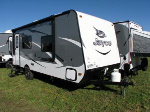 22ft Jayco Feather 7 18RBM Trailer Rental - RVR Kelowna