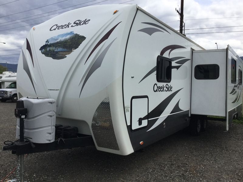26' Creek Side Travel Trailer